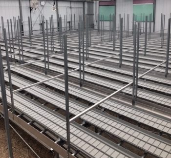 Commercial Commercial Greenhouse Benches and Rolling Benches